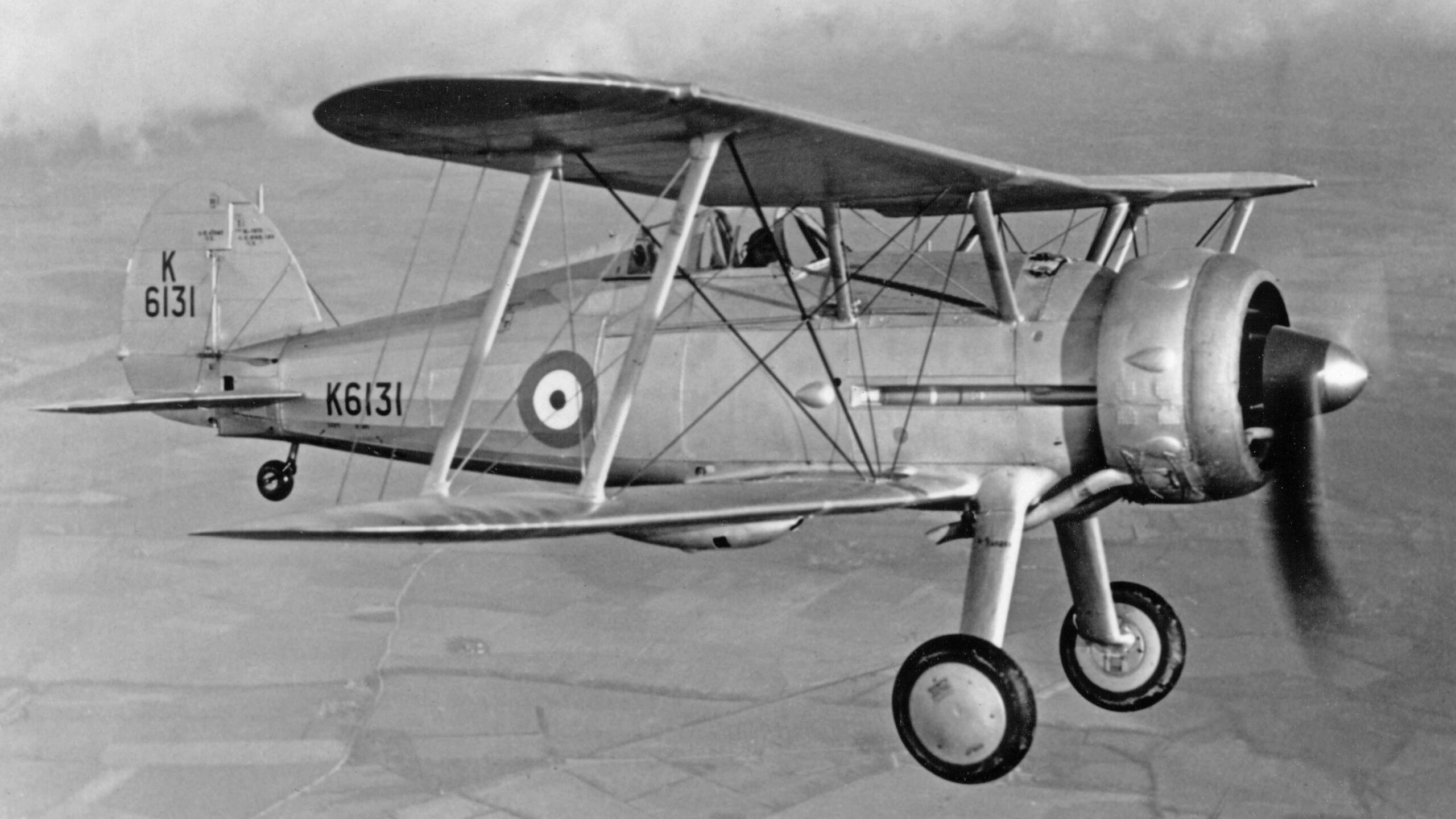 Gloster Gladiator: Οι ηρωικοί Έλληνες πιλότοι πάνω από την Πίνδο και τη ...